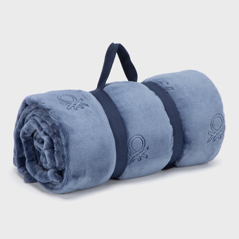 BENETTON - MANTA POL BLU AZUL 130X150 | Ofertitas